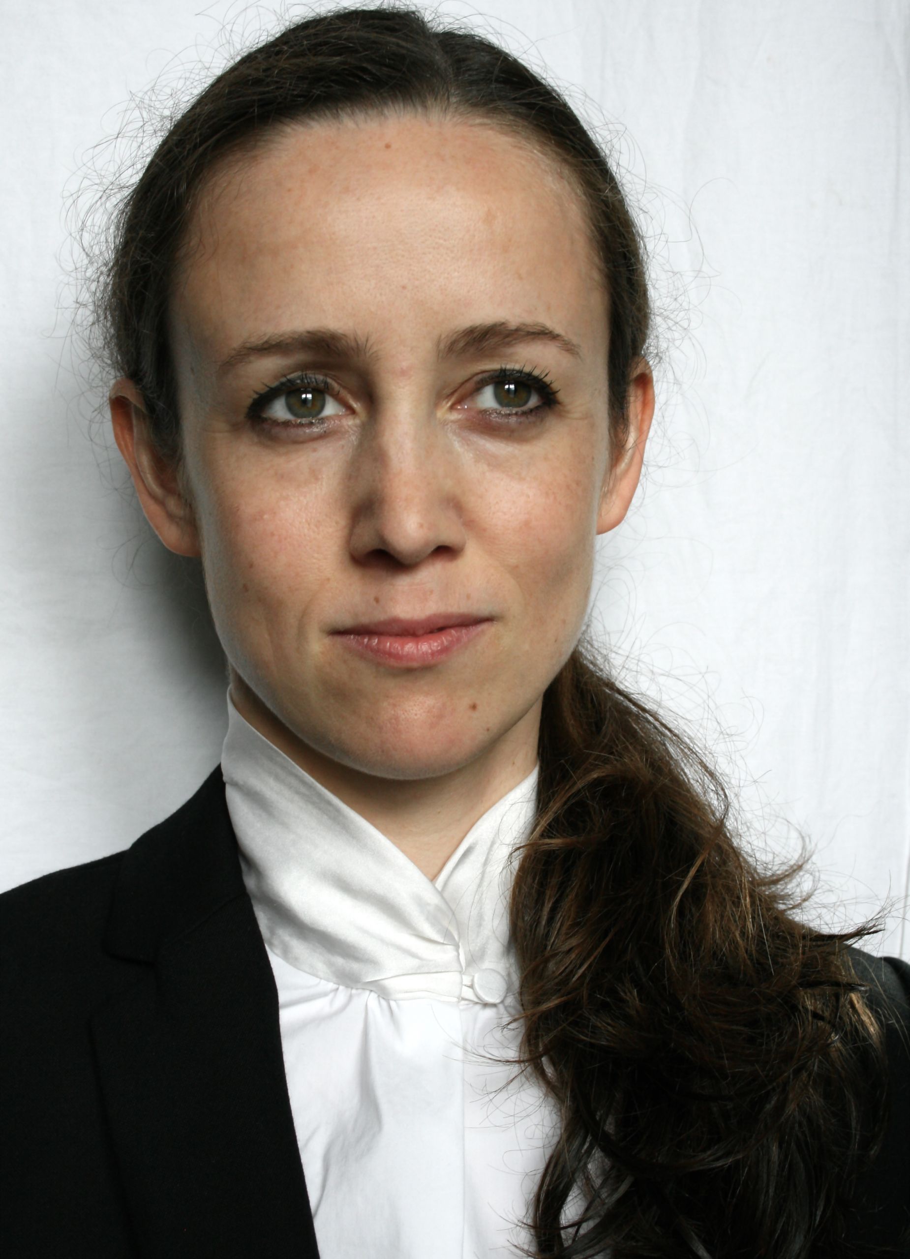 Jessica Cottis named new assistant conductor of Sydney Symphony