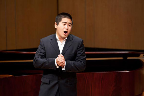 Aussie tenor Kang Wang joins New York’s Metropolitan Opera
