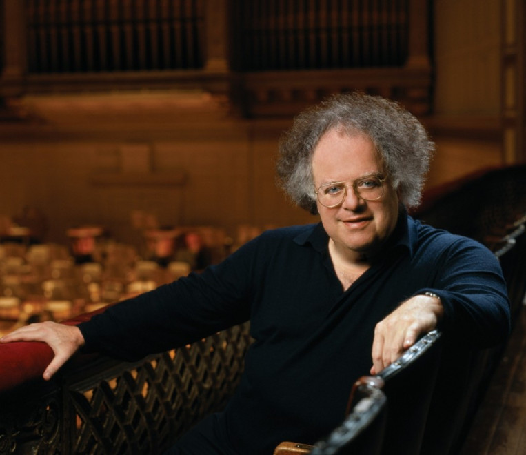 James Levine sues the Met