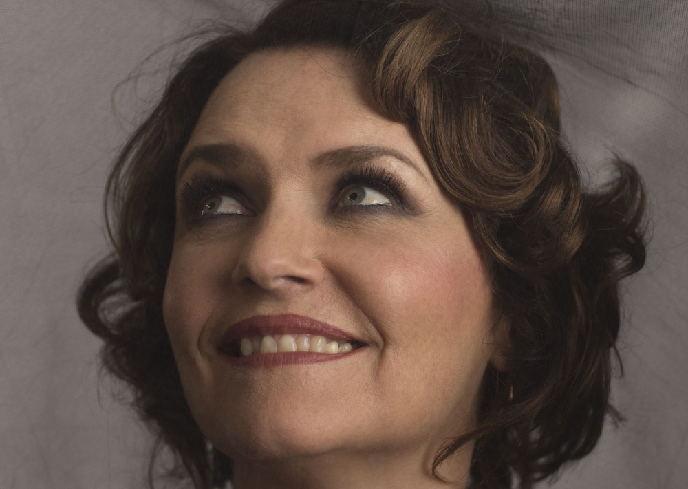 Emma Matthews: The Space Between