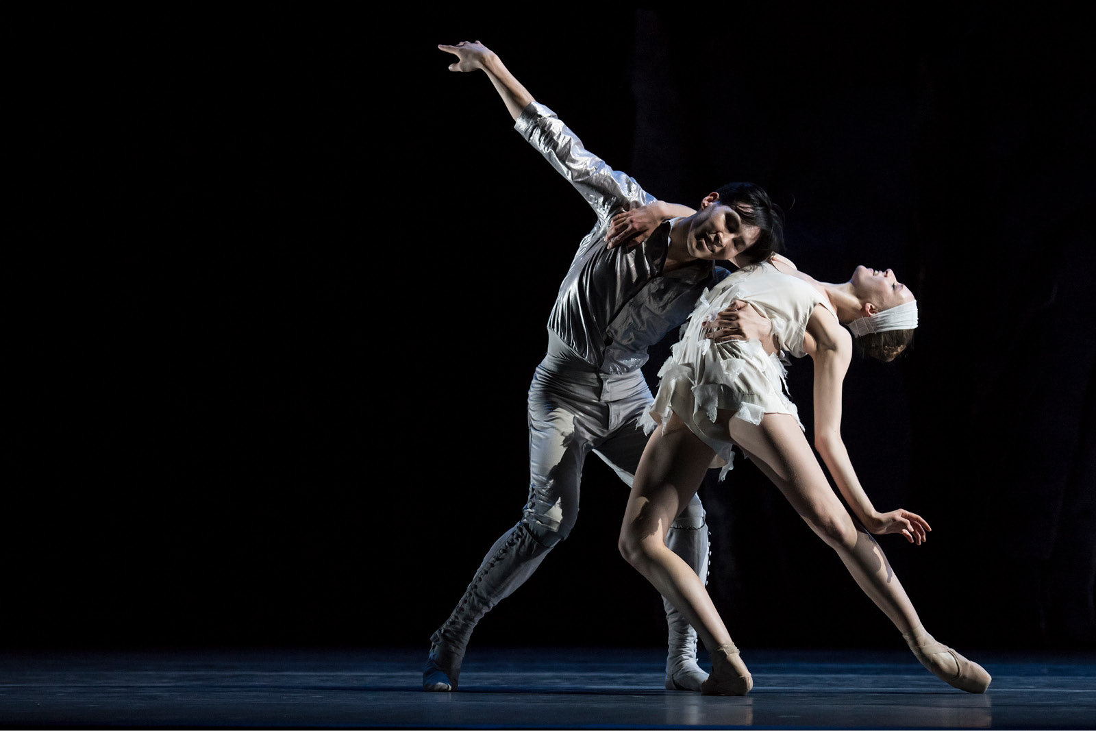 A Stone’s throw for an Australian dancer