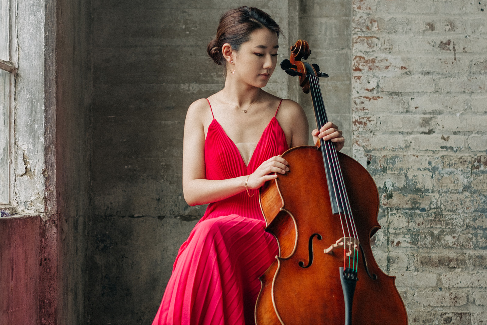 Australian cellist triumphs in Hungary