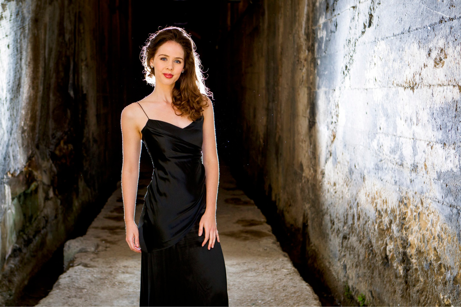 Anna Dowsley wins the 2019 Opera Awards
