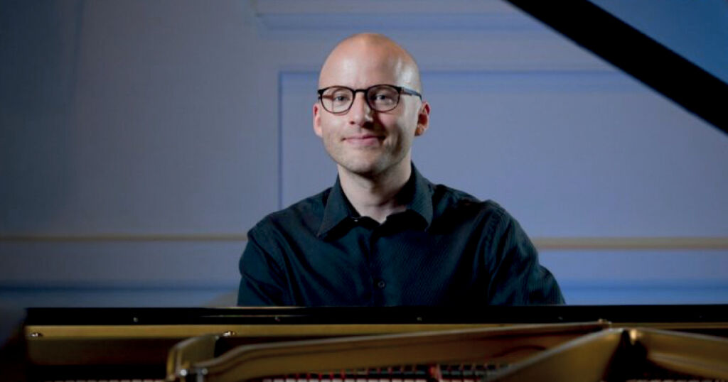 Daniel de Borah performs Mozart (Sydney Symphony Orchestra)