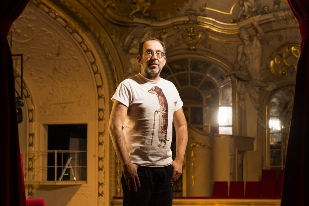 Barrie Kosky pinned with prestigious German award