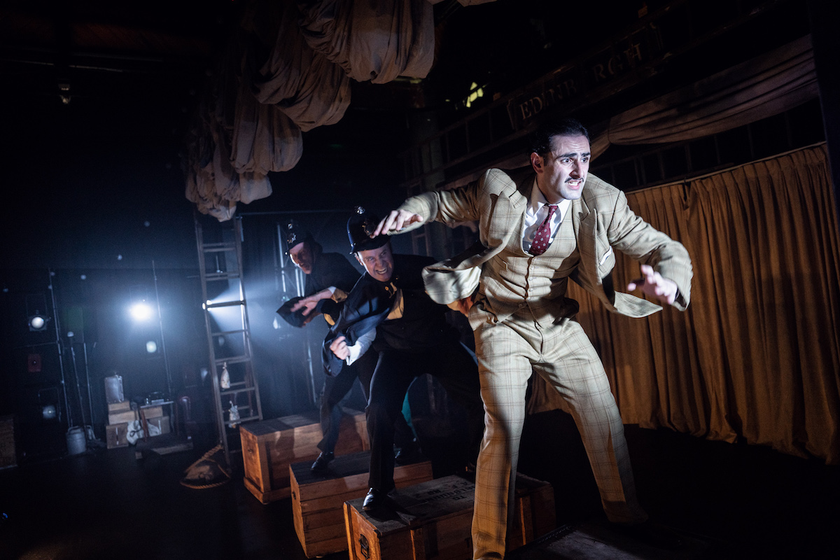 The 39 Steps (Hearth Theatre)