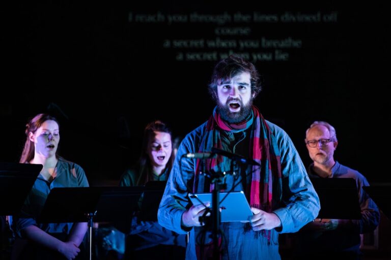 Moonlite (Homophonic! & The Consort of Melbourne)