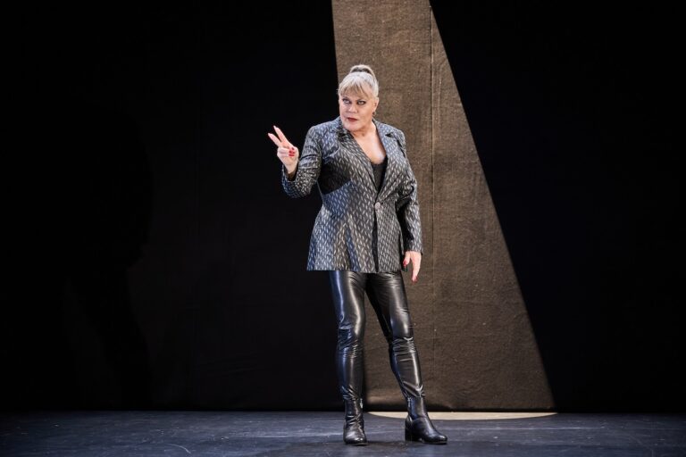 Izzard: The Tragedy of Hamlet (Sydney Opera House, BOHM Presents)